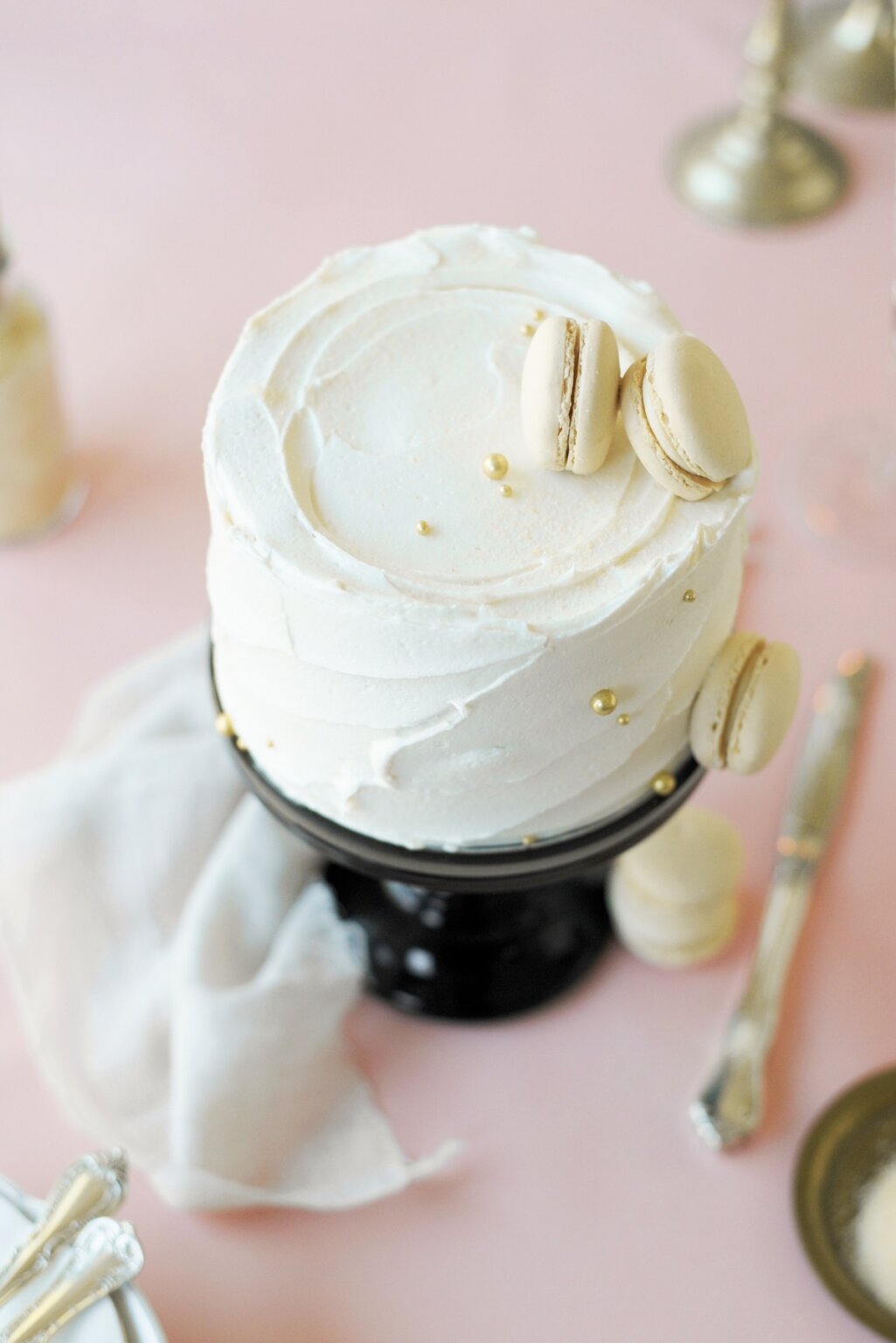 High Altitude Vanilla Bean French Macarons - Curly Girl Kitchen