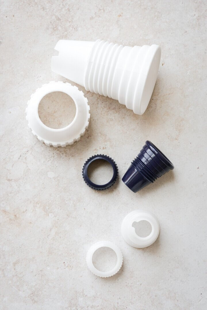 How to Use Piping Bags, Piping Tips and Couplers - Curly Girl Kitchen