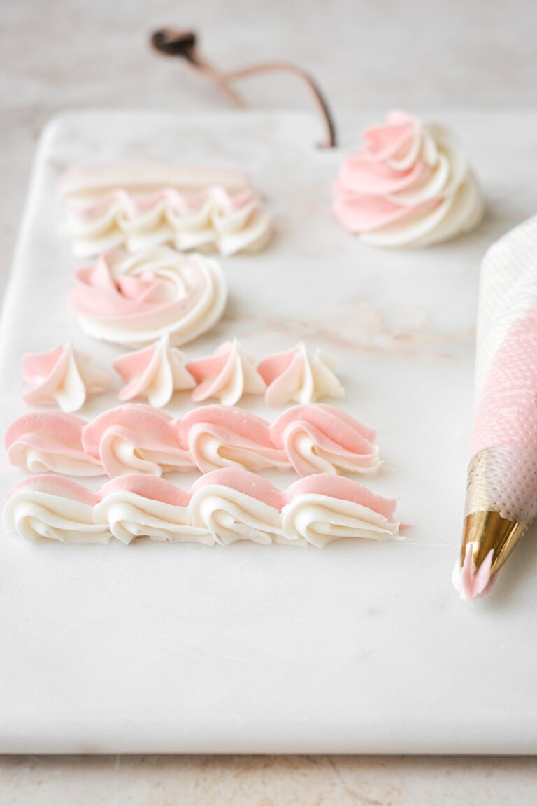 How to Use Piping Bags, Piping Tips and Couplers - Curly Girl Kitchen