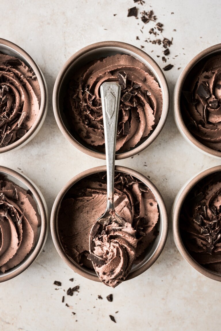 Easy Chocolate Espresso Mousse - Curly Girl Kitchen