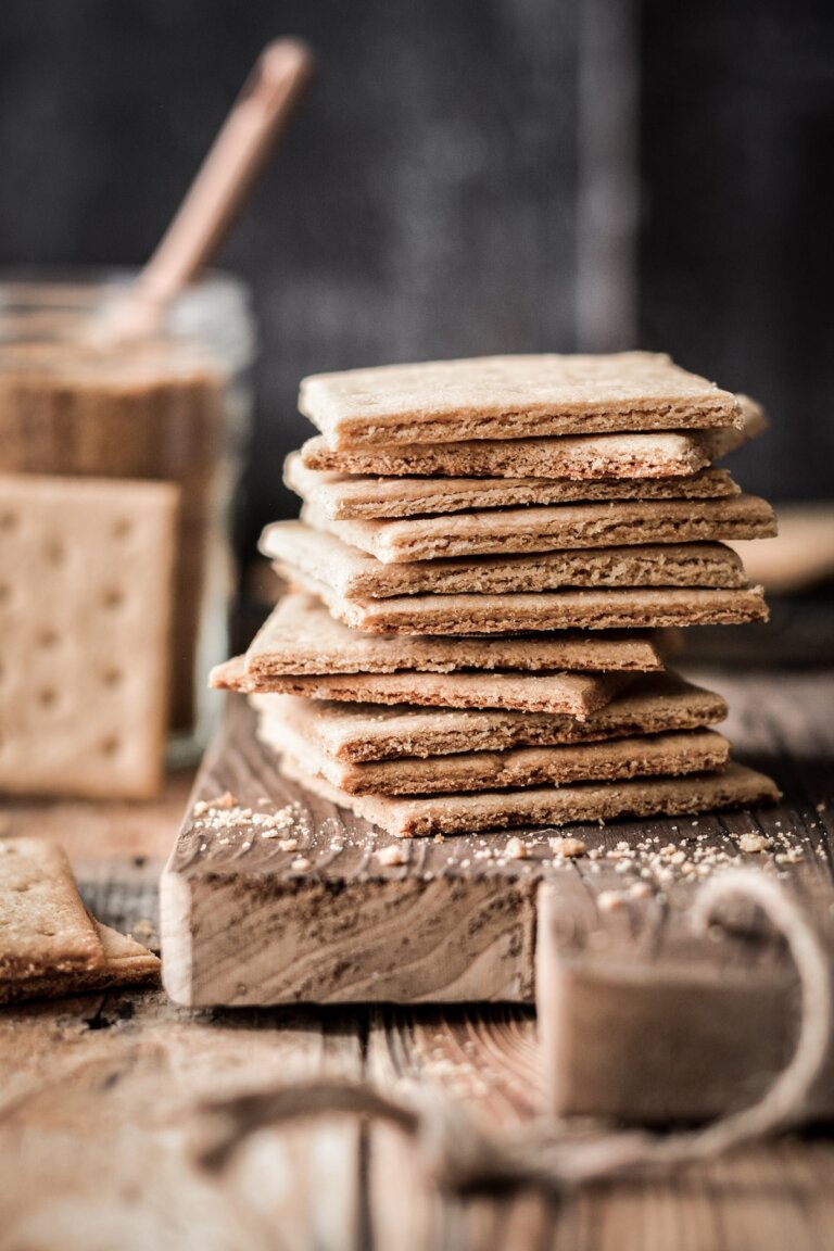 High Altitude Homemade Graham Crackers - Curly Girl Kitchen