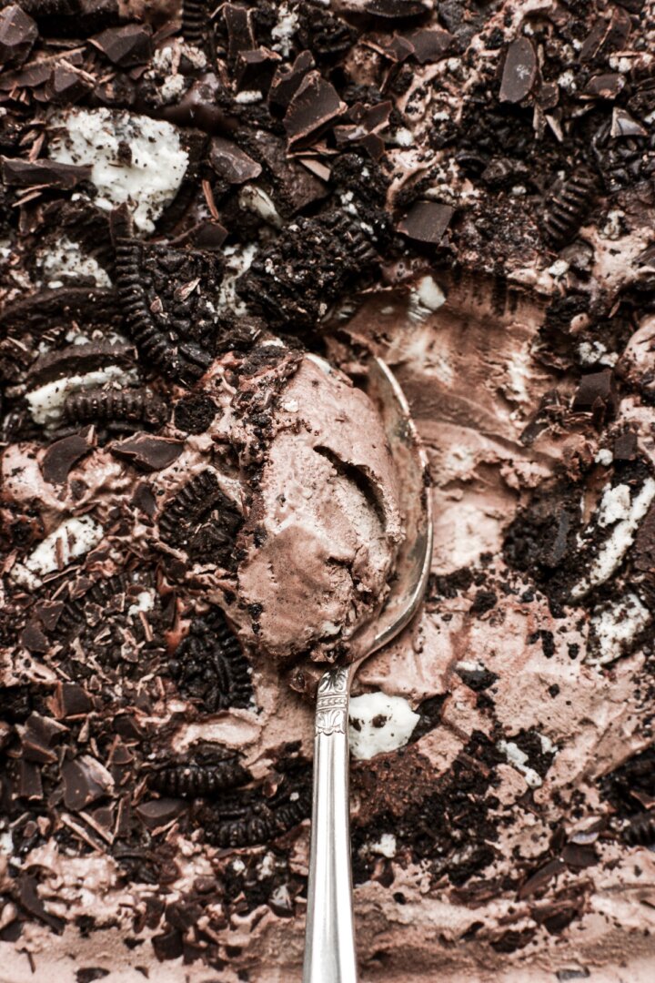 No Churn Chocolate Coffee Mudslide Ice Cream - Curly Girl Kitchen