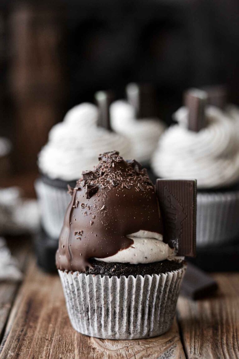 High Altitude Mint Chocolate Chip Cupcakes - Curly Girl Kitchen