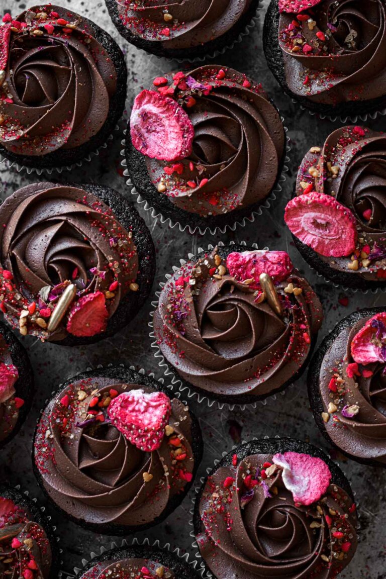 High Altitude Chocolate Rose Cupcakes - Curly Girl Kitchen