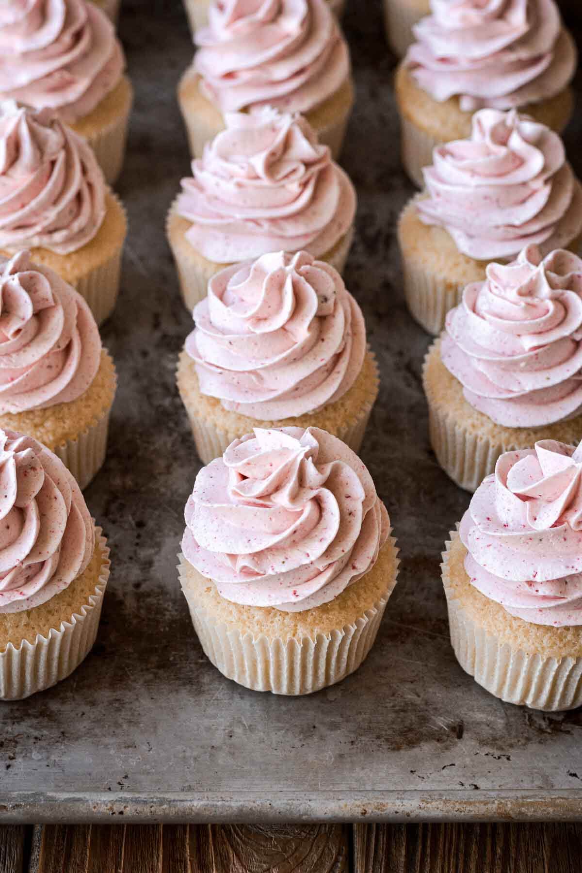 High Altitude White Chocolate Strawberry Cupcakes - Curly Girl Kitchen