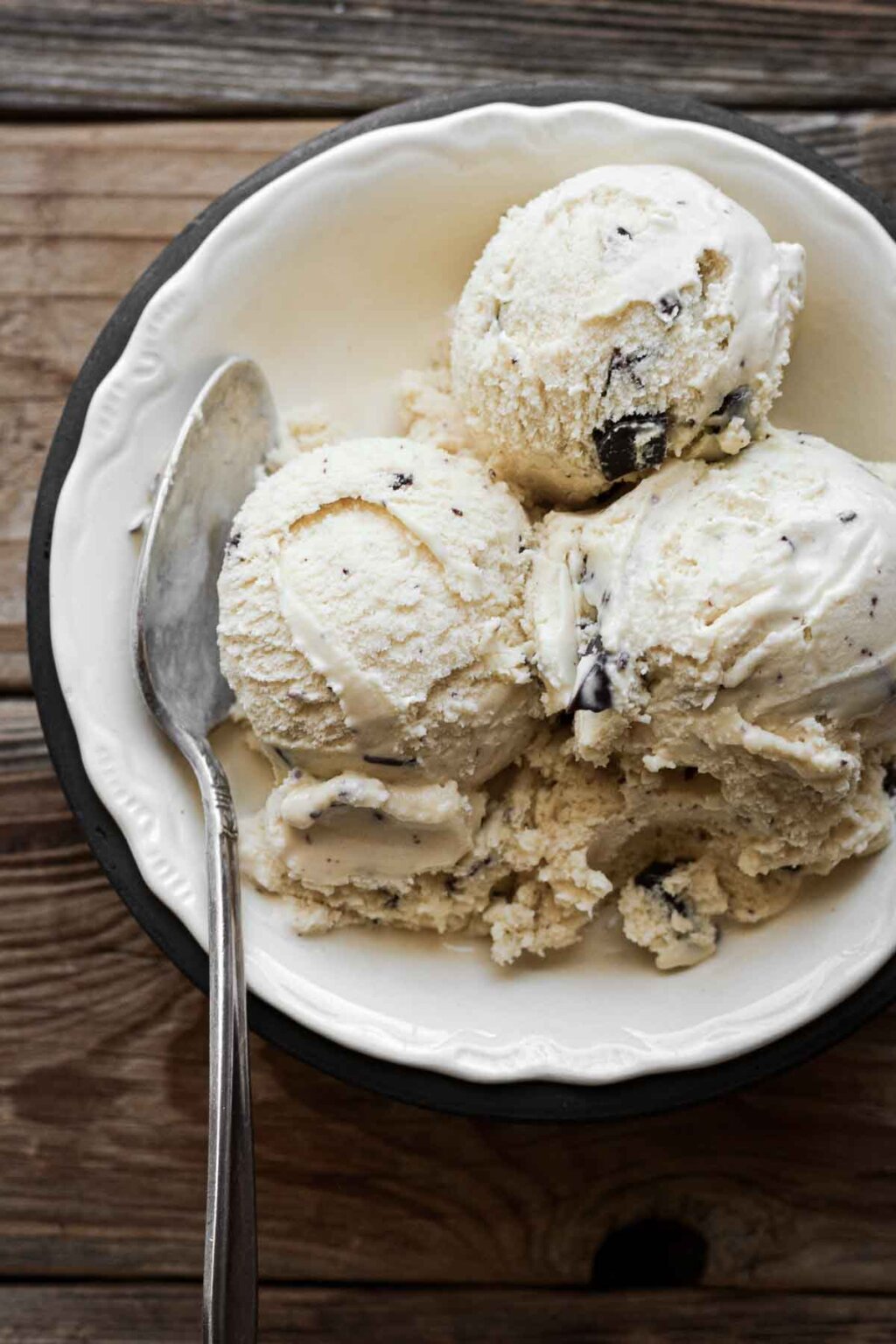 Baileys Chocolate Chip Ice Cream (Frozen Custard) - Curly Girl Kitchen