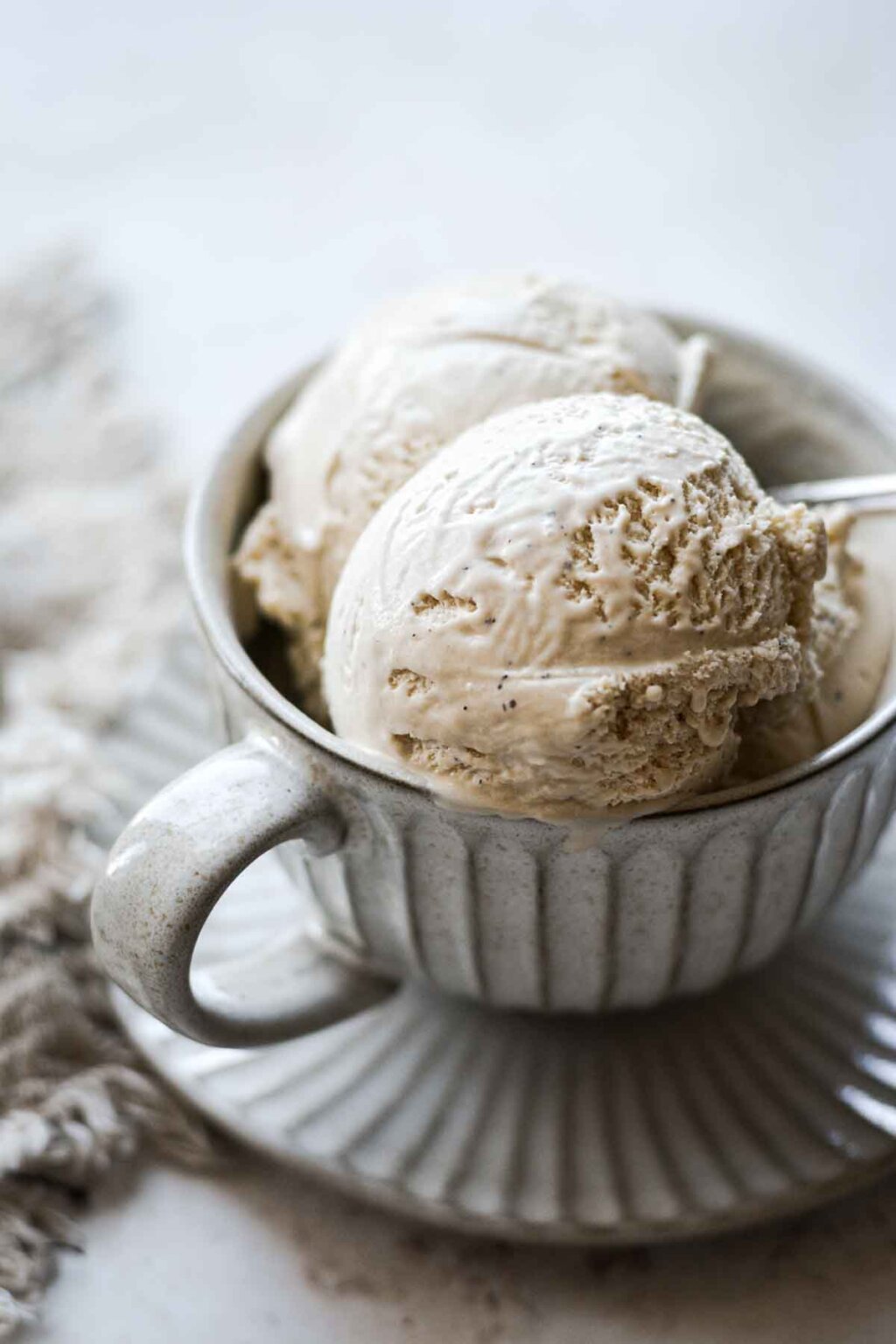 Earl Grey Ice Cream (Frozen Custard) - Curly Girl Kitchen